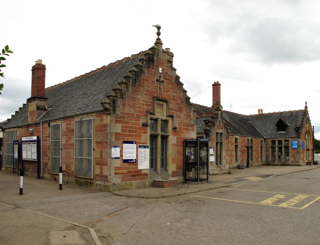 Patrick Scott Riach | Dingwall Railway Station | Royal Flying Corps